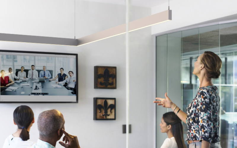 HB1.25. HBEAM 1.25 CONTINUOUS SPOTS OR LINEAR LAMPING MITERED CORNERS ...