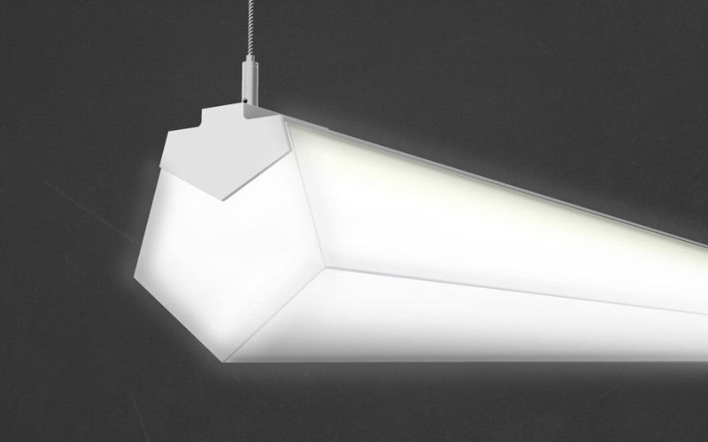 25-05. FOM PENTAGON. by Barbican Lighting