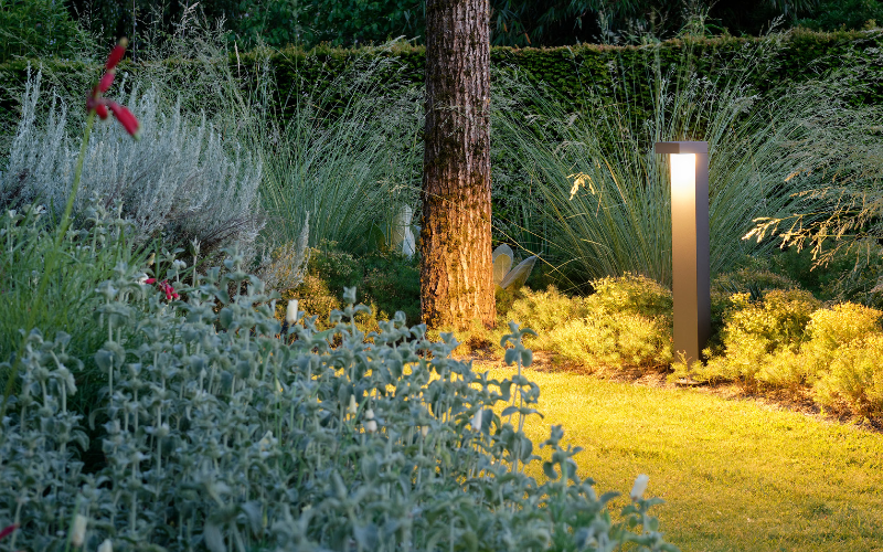 84 218. Garden and pathway bollard – Direct burial anchorage. by Bega US