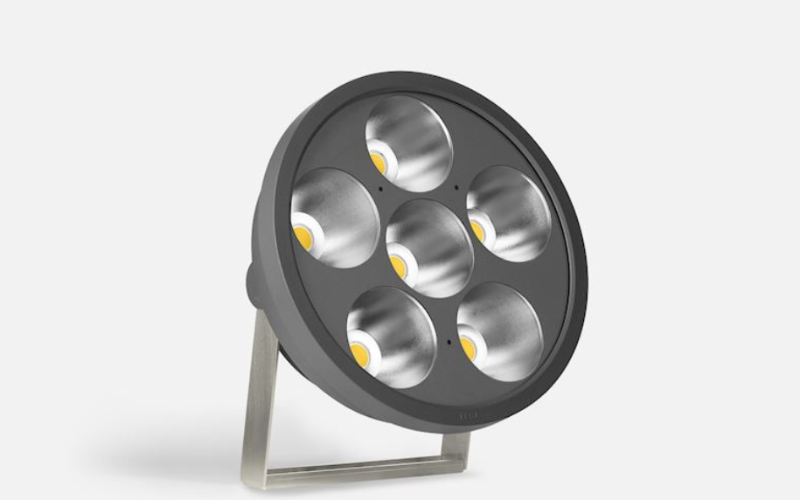 84 522. High-performance floodlight Wide beam. by Bega US