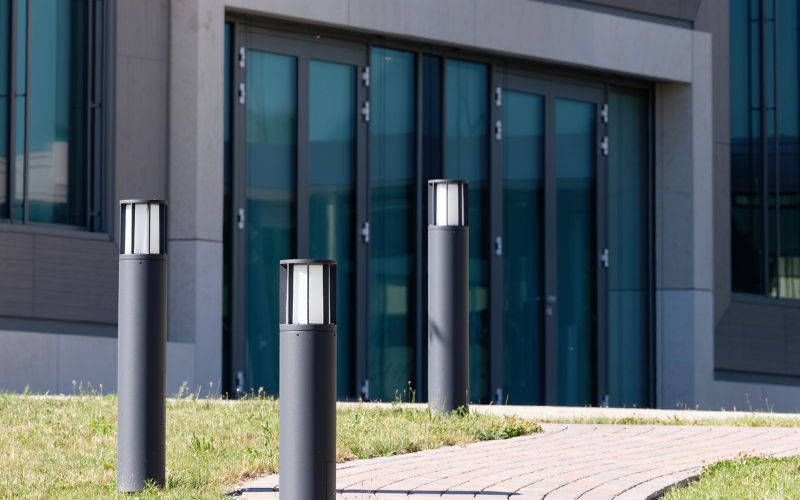 84 682. System bollard head Unshielded with safety guard · 360°. by Bega US