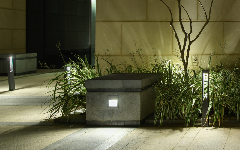 24 204. Recessed wall luminaire Shielded. by Bega US