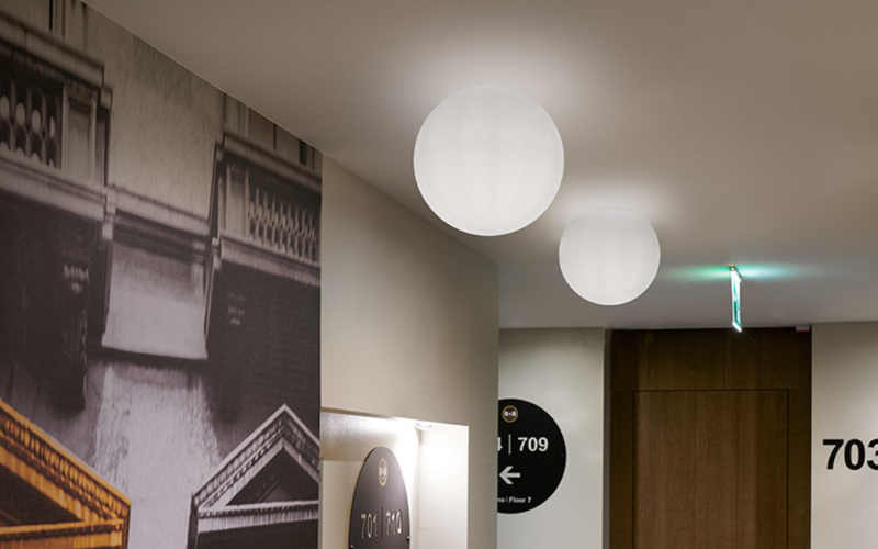 SL-GW-30. GLOBO 30 (WALL/CEILING). by Cerchio Lighting