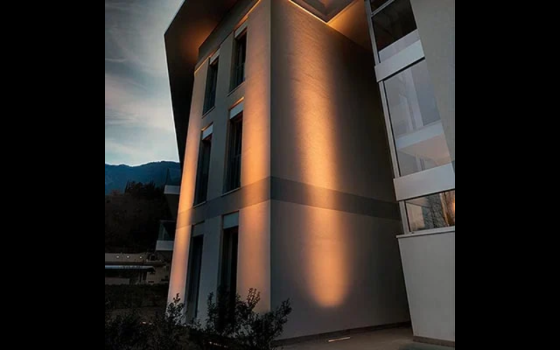 Colorado 1 Adj. Linear In-grade LED. by Designplan