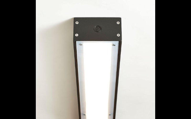 Square One Vandal Resistant LED Surface Mount IP65. by Designplan