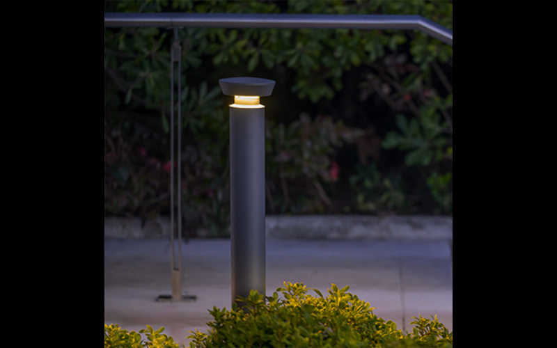 CUP LED Bollard with Ø4.3'' Pole, 180° or 360°, Ø4.3'' Head x 11.6'' or ...