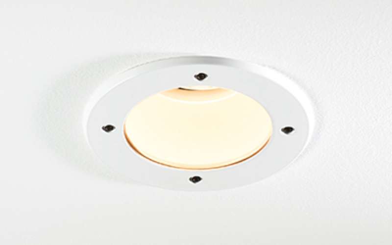 RSR Vandal Resistant Downlight, IP65 Wet Label, Suitable for Steam Rooms, 26W, IC/Chicago Plenum ...