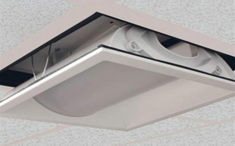 ME11. MedMaster Envela Recessed Luminaire – 1'×1'. by Kenall, Legrand