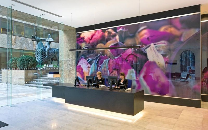 7505. Chopstick Linear Suspended. by Ledalite, Signify