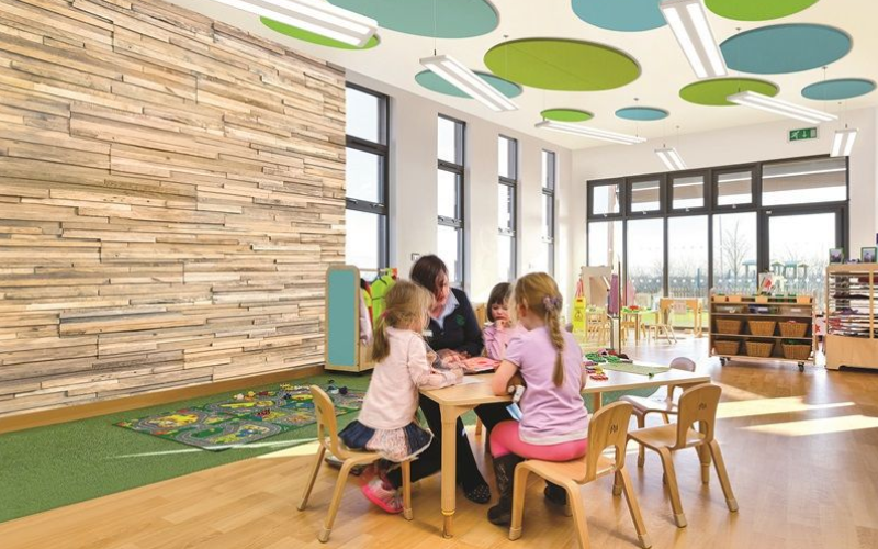 24. FloatPlane Linear Suspended - Standard. by Ledalite, Signify