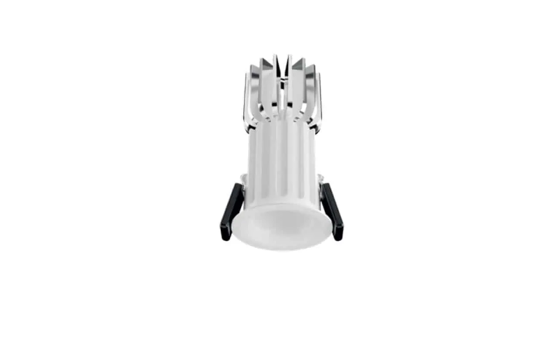 QTM. Quantum Fixed 2.4" (10W). by Linea Light iLED, Inter-Lux