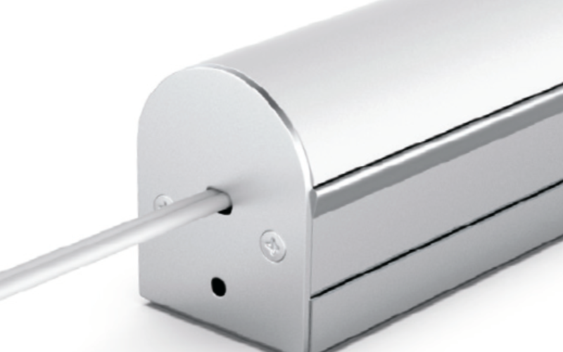 VarioLED 0016. Surface Mount High Output - Assembled Fixture. by LED Linear