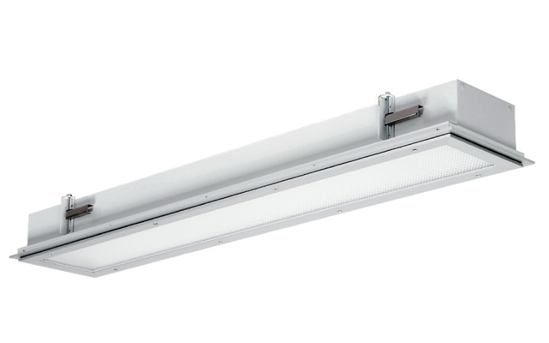 PMF0/PMSF0. F0 Series Flange Mount. by Paramount Lighting