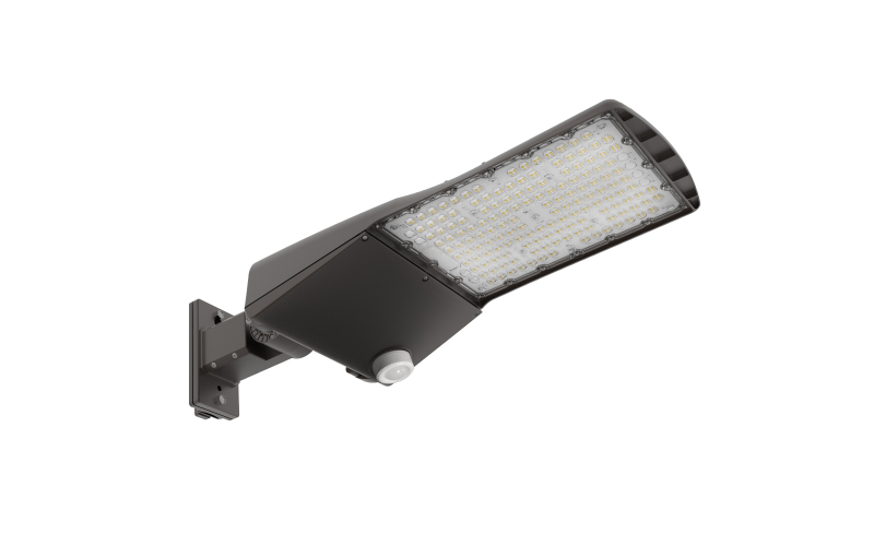 GLA. The PEAK Parking Lot / Area Light. by Solas Ray Lighting