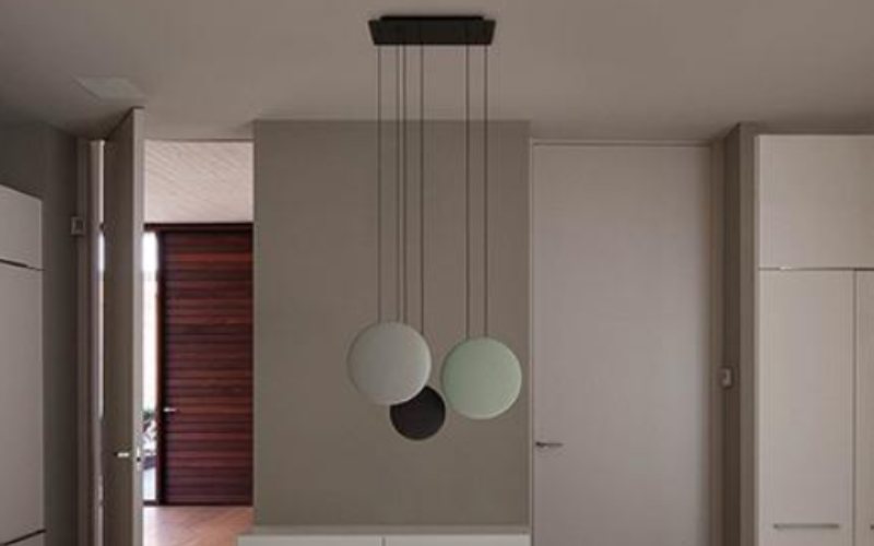 2510. Cosmos. by Vibia