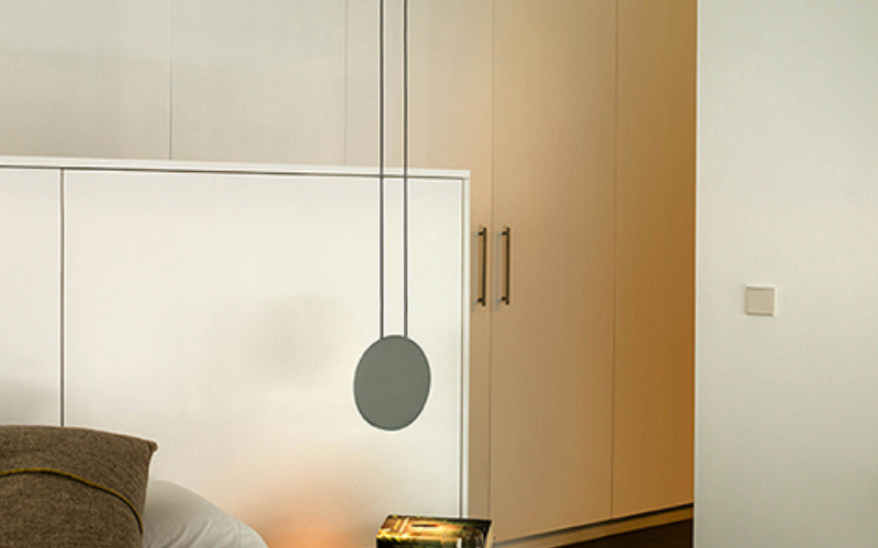 2500. Cosmos. by Vibia