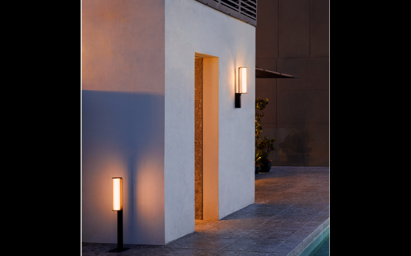 2820. Class. by Vibia
