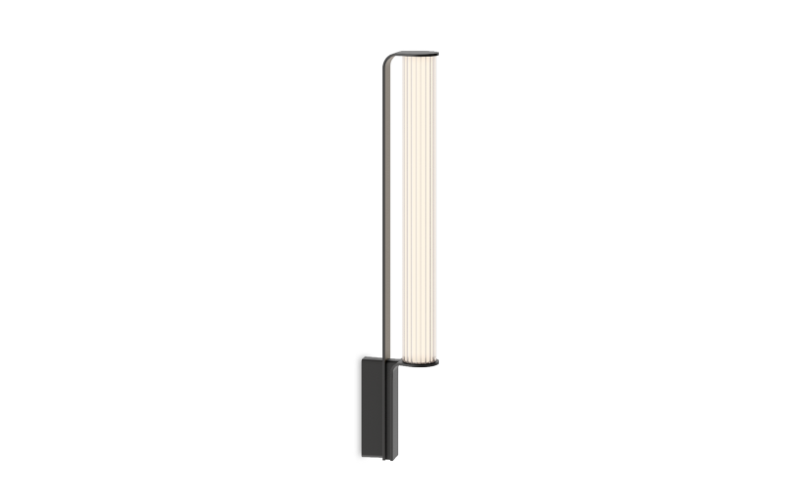 2825. Class. by Vibia