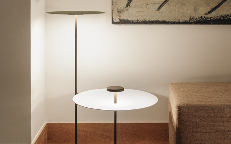 5945. Flat. by Vibia