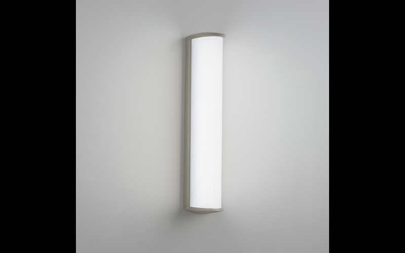 OW1352. RAVEN Outdoor models no Accent Bars. by Visa Lighting